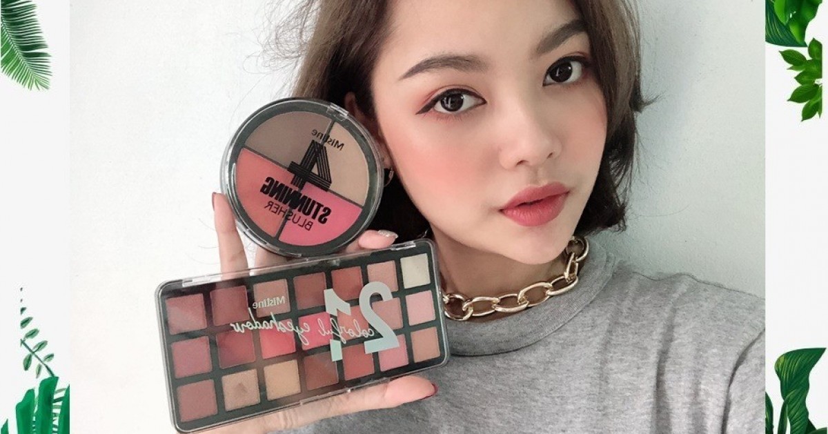 Review* MISTINE 21 COLORFUL EYESHADOW & MISTINE 4 STUNNING BLUSHER ! ไอ ...