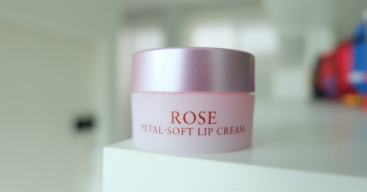 Fresh rose petal soft lip cream กับปากนุ่ม ๆ