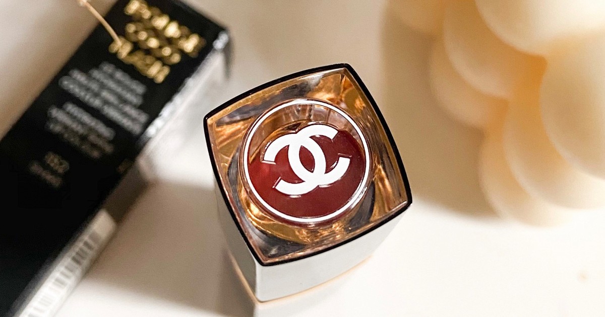 รีวิวลิปชาแนลรุ่น Rouge Coco Flash สี 152