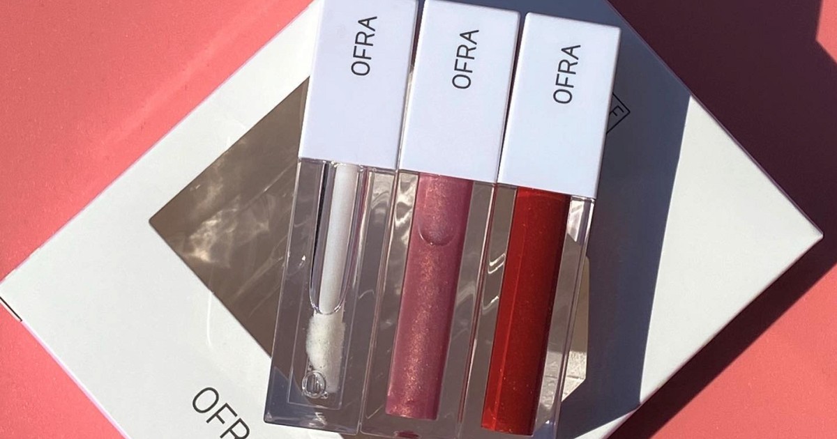 Ofra ออกลิปกลอสใหม่ ปากอวบอิ่มแวววาวแบบสุด