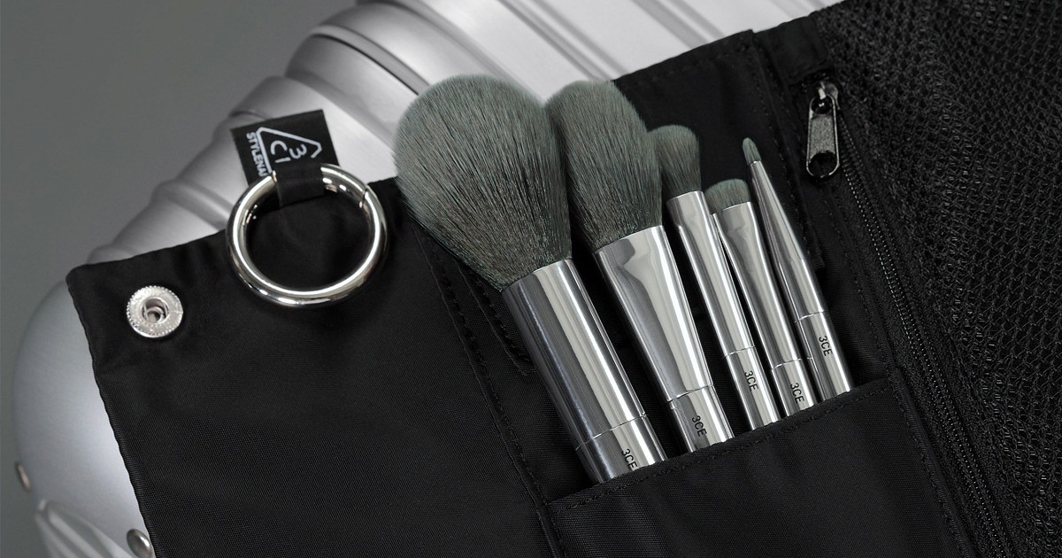 3CE ESSENTIAL BRUSH KIT เซ็ตแปรงสุดปุ๊กปิ๊กดีไซน์มินิมอล