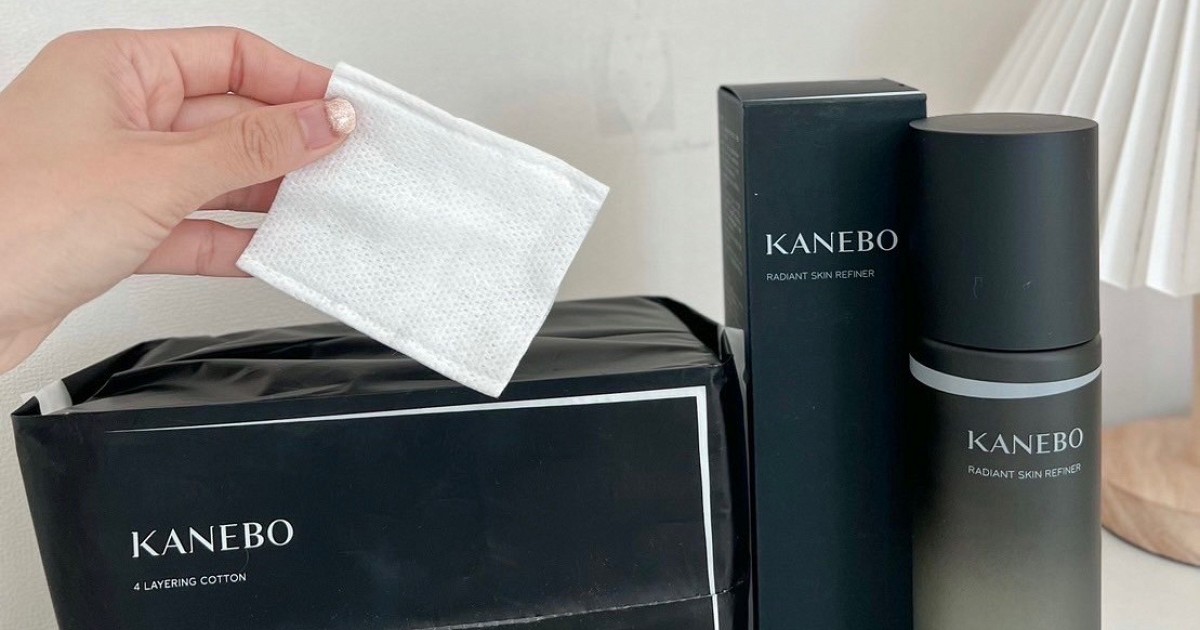 เผยผิวสะอาดเงางามกระจ่างใส KANEBO