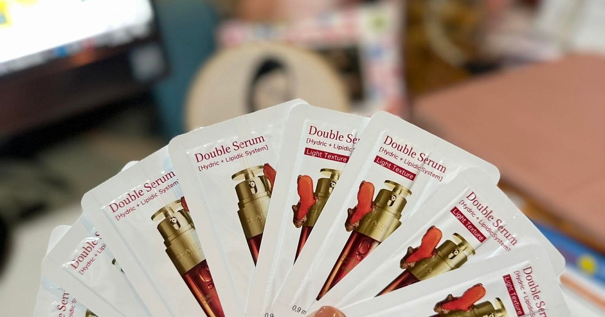 Jeban x CLARINS ร่วมลงทะเบียนกับ Jeban ได้รับ Double Serum สูตรออริจินอ ...