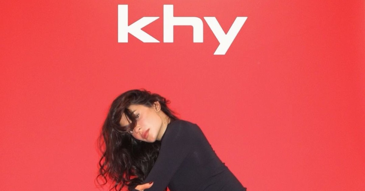 วงการแม่ค้าเข้าแล้วออกไม่ได้! Kylie Jenner เตรียมปล่อย KHY แบรนด์เสื้อ ...
