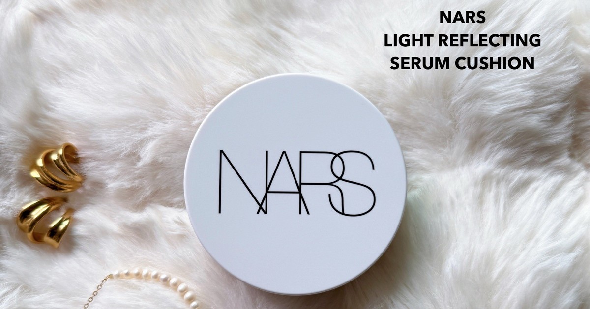 NARS LIGHT REFLECTING SERUM CUSHION