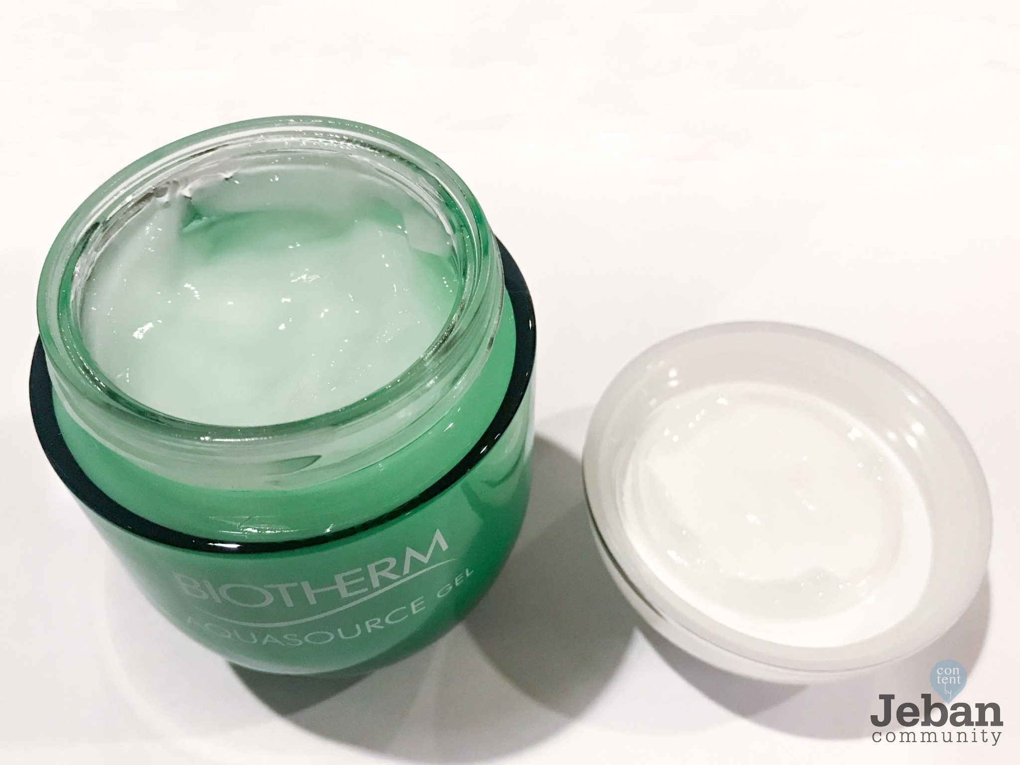 ไอเท็มเด็ด ครีมเติมน้ำให้ผิว AQUASOURCE AURAGEL ภายใต้แบรนด์ BIOTHERM