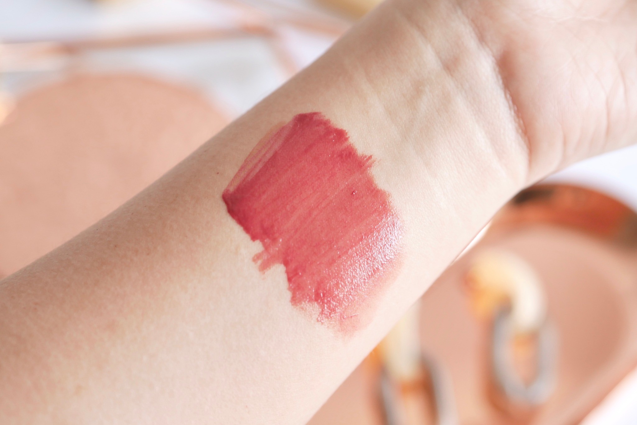 YSL VERNIS À LÈVRES WATER STAIN No.617 ลิปฉ่ำน้ำ สวยเป็นลมไปเลยค่ะซิสส