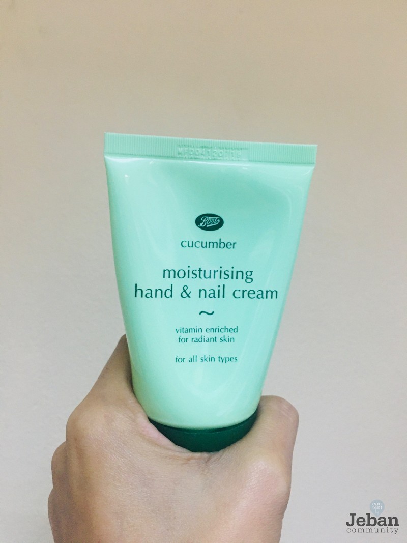 ครีมบำรุงมือแลเล็บ Boots Cucumber moisturising hand & nail cream