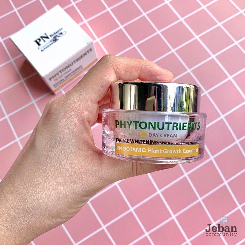 Review: Day Cream ที่ช่วยบำรุงผิวแถมยังเป็น Make Up Baseไปในตัว