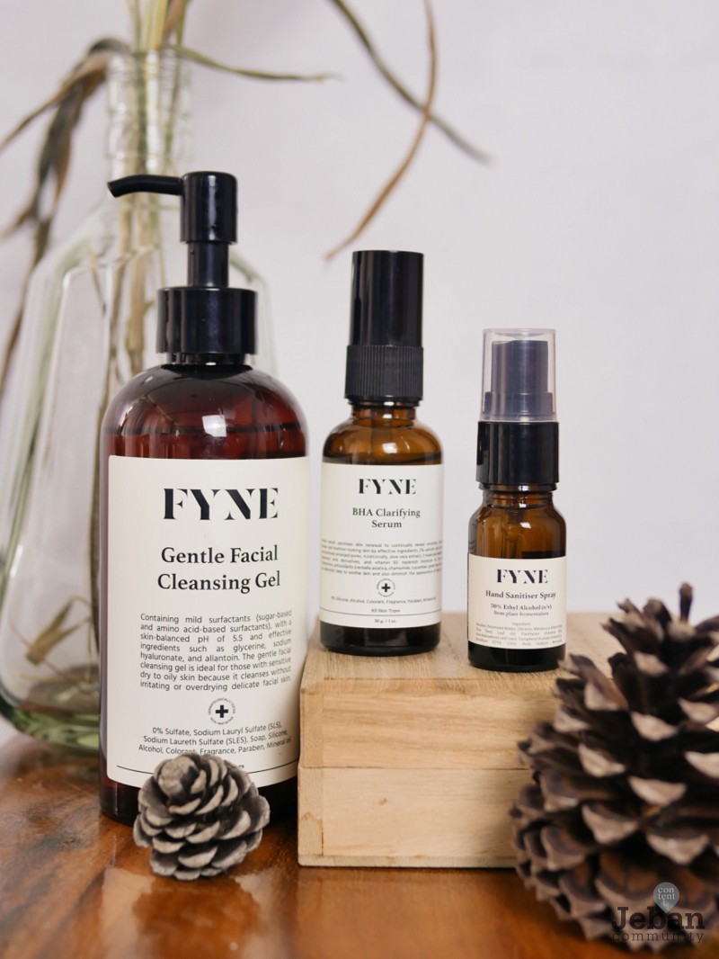 FYNE เพื่อผิวเนียนดุจแก้วกระเบื้อง