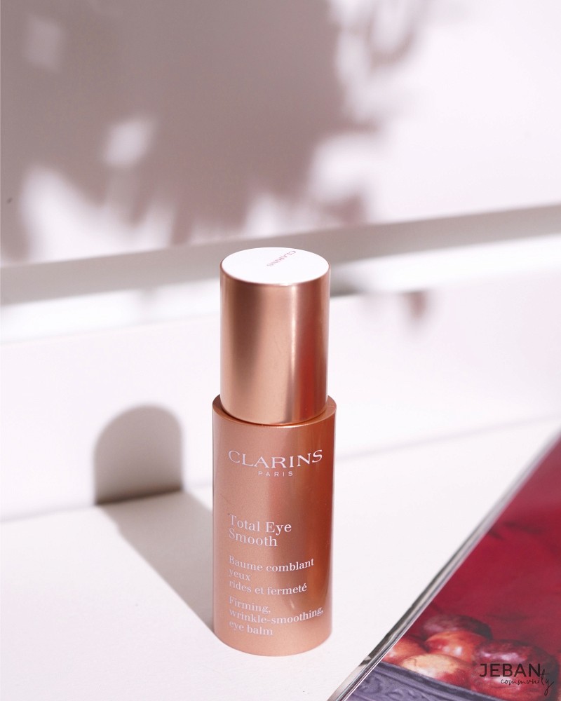 มาดูแลรอบดวงตาที่บวมและอิดโรยให้กลับมาสดใสกับ CLARINS กันเถอะ / MURA GIRL