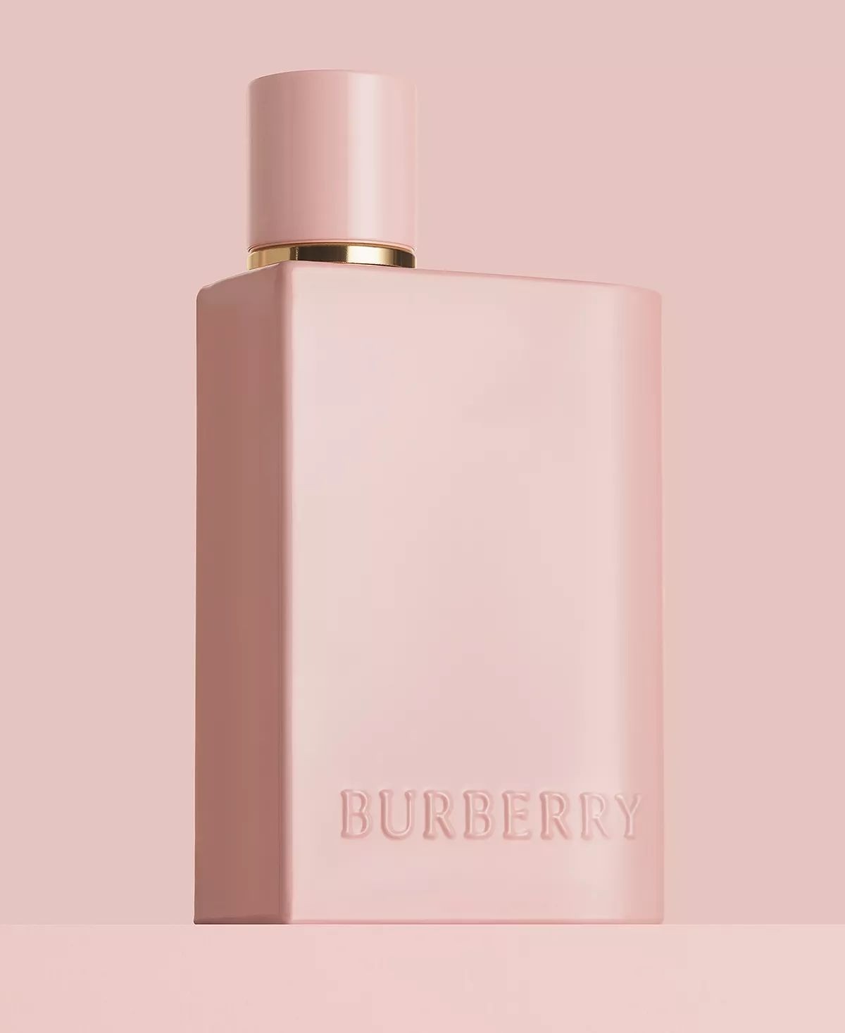 น้ำหอมใหม่ กลิ่นหอมหวานแบบที่แฟนๆ Burberry Her ต้องหลงรัก