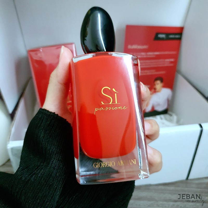 ผู้หญิงพี่แจ็ค เค้าใช้กลิ่นนี้!! .. Giorgio Armani Si Passione น้ำหอมขวดแดง เสน่ห์แรงในตำนาน