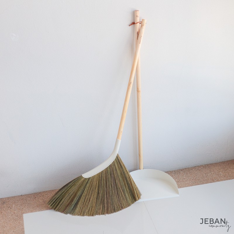 เปลี่ยนงานบ้าน ให้เป็นงานง่ายๆ กับไม้กวาด Handmade Sweepy Dustpan Set ...