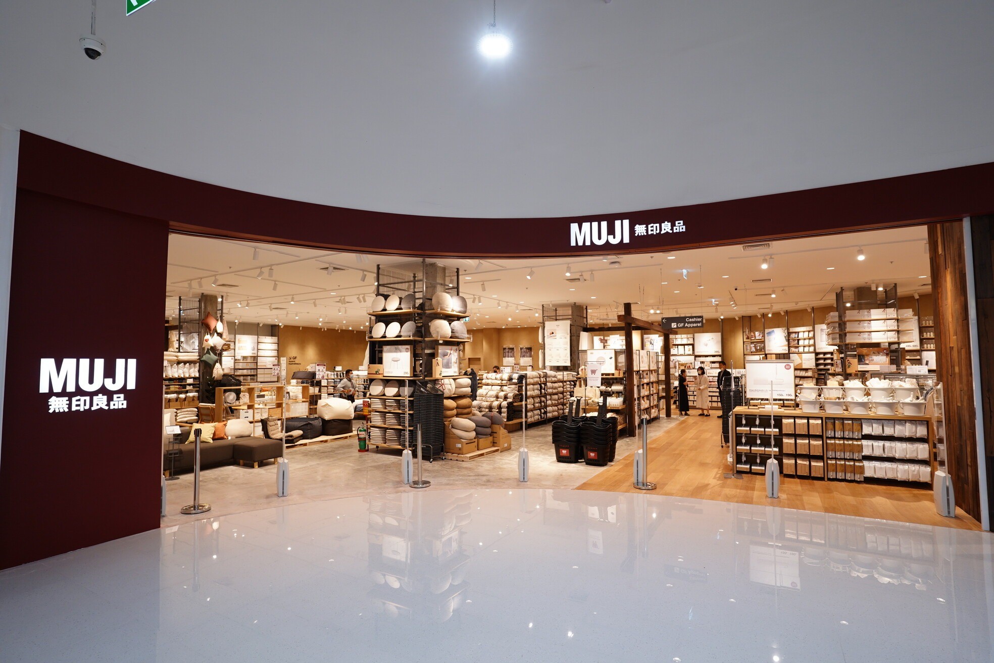 MUJI สาขาใหม่แบบโรดไซด์ 2 ชั้นเน้น ๆ @โรบินสันไลฟ์สไตล์ ราชพฤกษ์