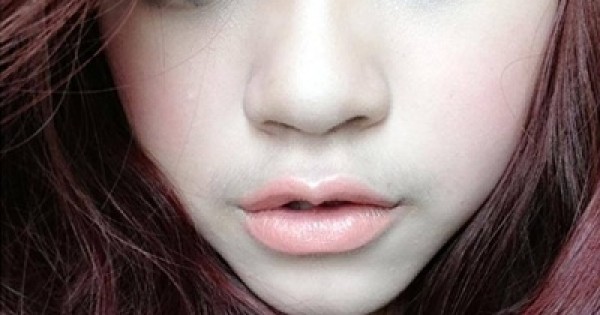 แต่งหน้าแบบมั่วๆ :) ช่วยติชมหน่อยคะ