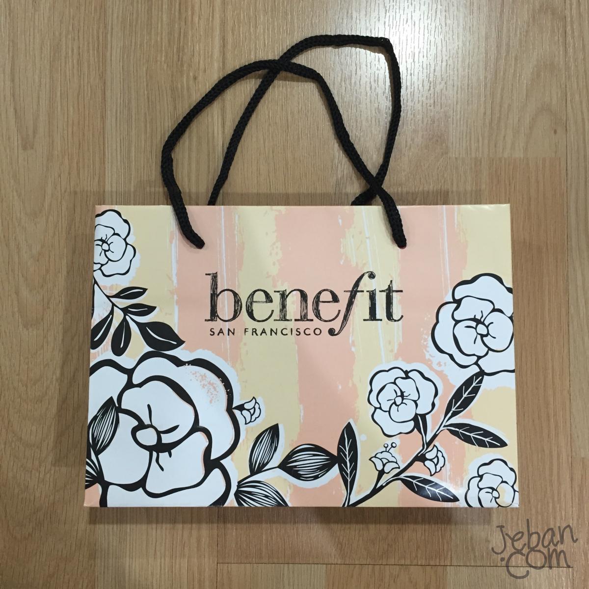 Special: Benefit Makeup Set