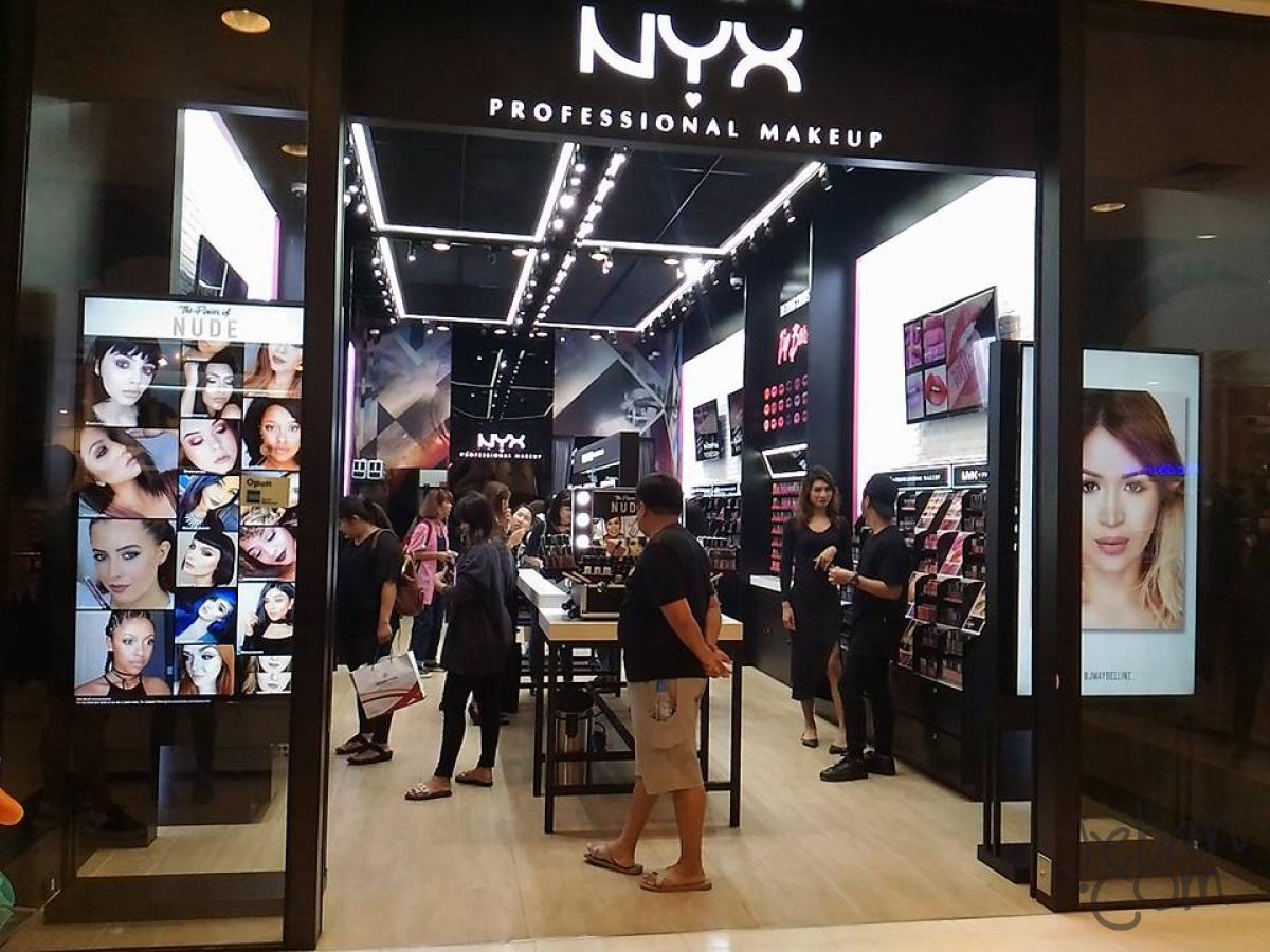 พาสาวๆทัวร์ SHOP NYX เปิดใหม่ที่ฝั่งธน ไม่ต้องไปช็อปไกลๆแล้ว^^